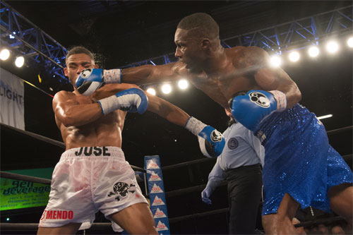PHILLY BOXING HISTORY - June 03, 2016 - Johnson Beats Perez